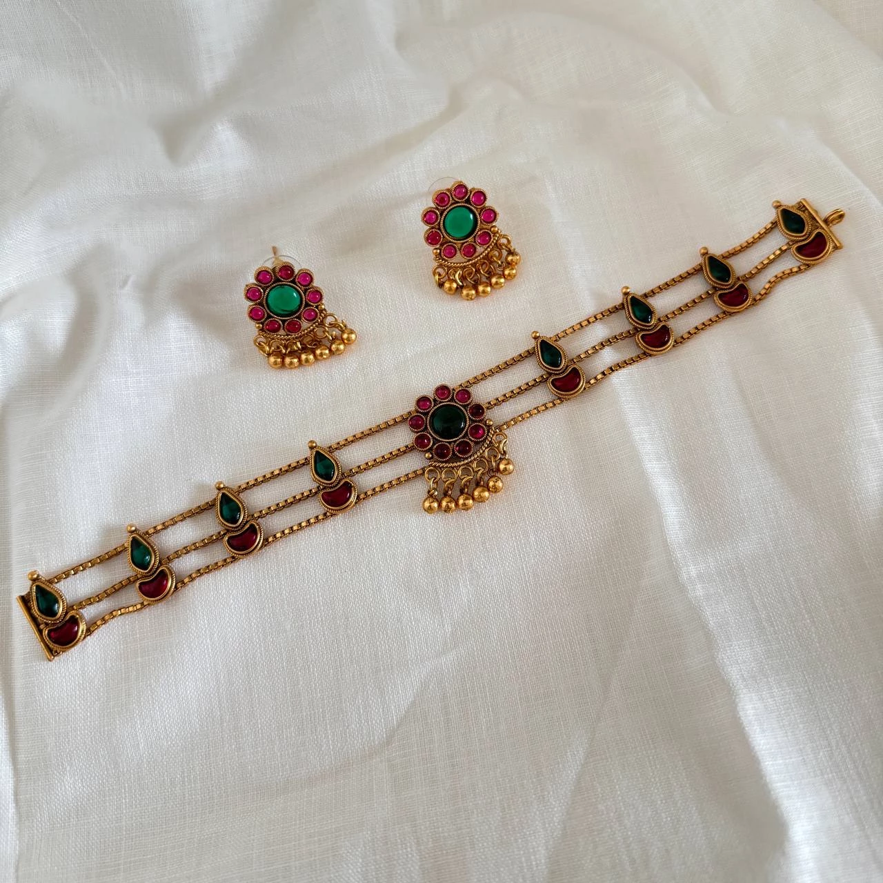 Antique Necklace AN64