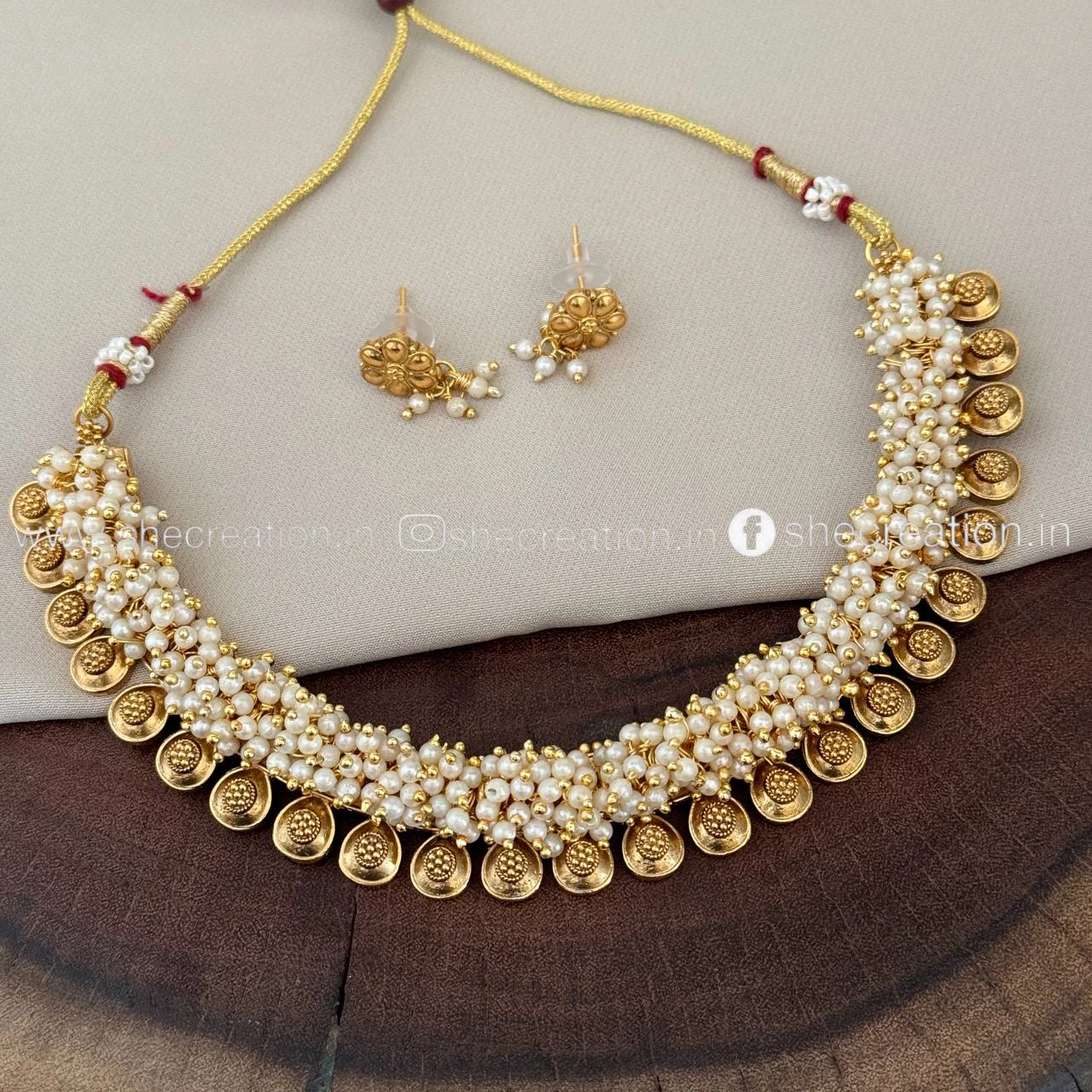 Antique Necklace AN123